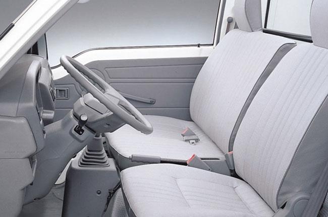 Mitsubishi L300 Cargo Gas AA 2013 - Conduciendo.com