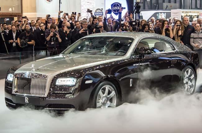 Lujo y poder se combinan en el Rolls-Royce Wraith - Conduciendo.com