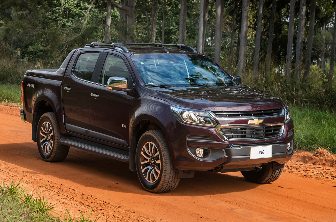 Comparativa: Chevrolet S10 vs Ford Ranger -Conduciendo.com